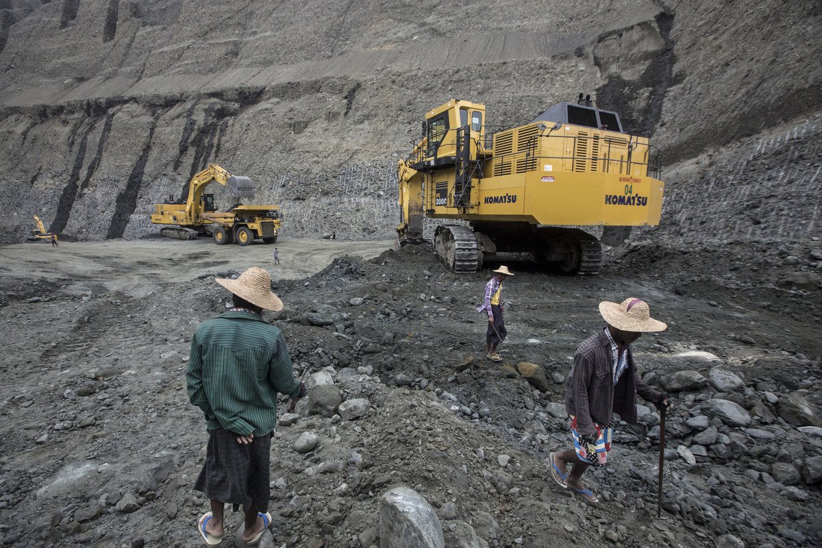 What value addition means for communities affected by mining | Global Witness